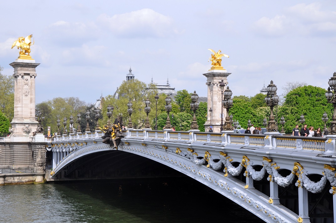 Discover Paris : monuments, museums et shows | Camping Paris-Est